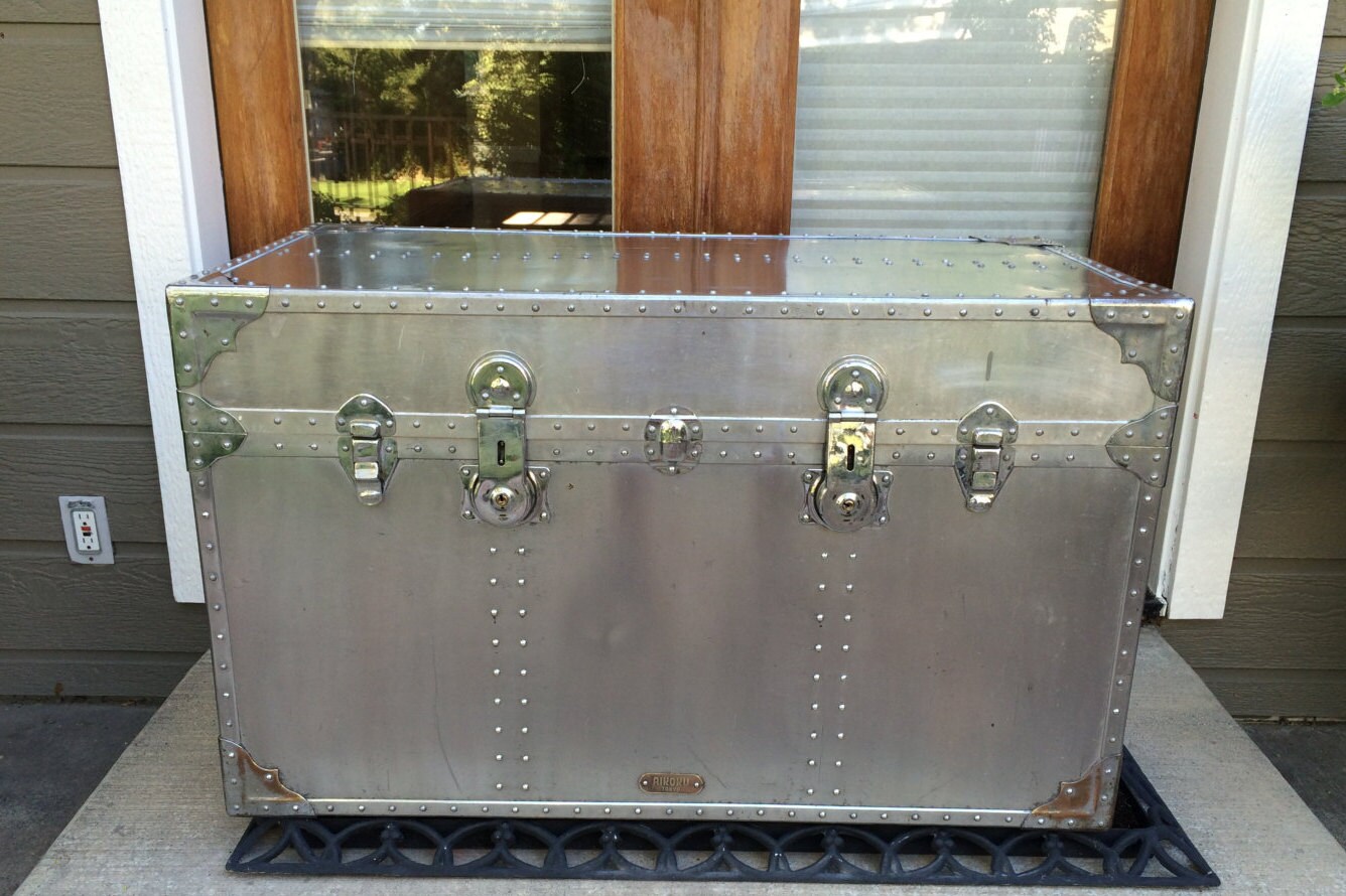 Large Vintage Mid Century AIKOKU Riveted Aluminum Aviators Footlocker ...