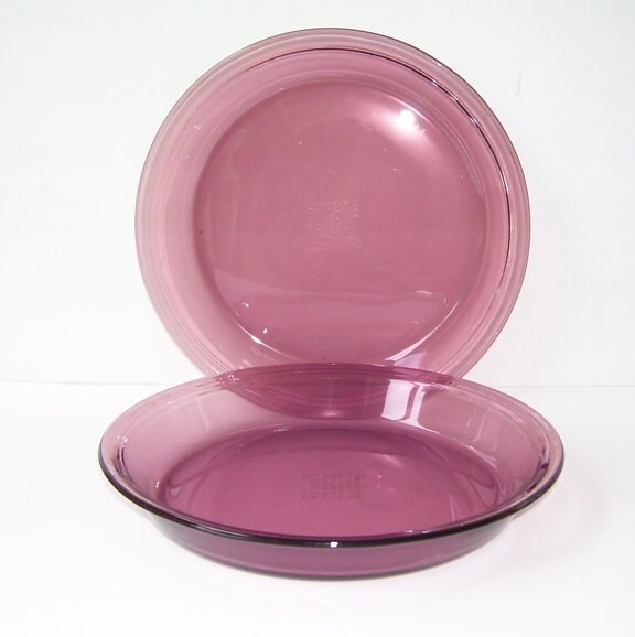2 Pyrex Cranberry Color Glass Pie Plates, 10 Inches . Very good ...