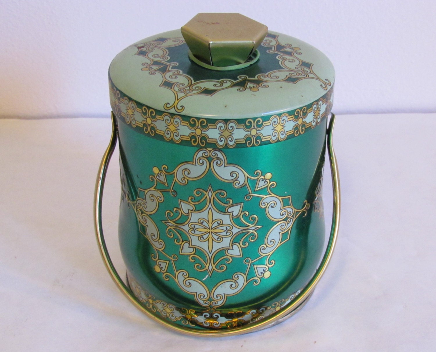 Vintage Green Tin Jewel Tones Decorative Tea Storage Candy Tin ...