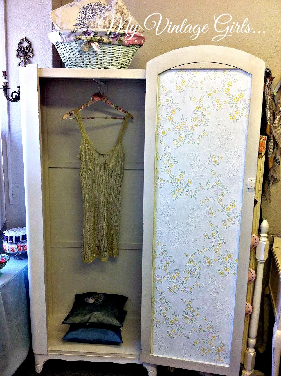 Vintage Shabby Chic Oak Single Wardrobe – Haute Juice
