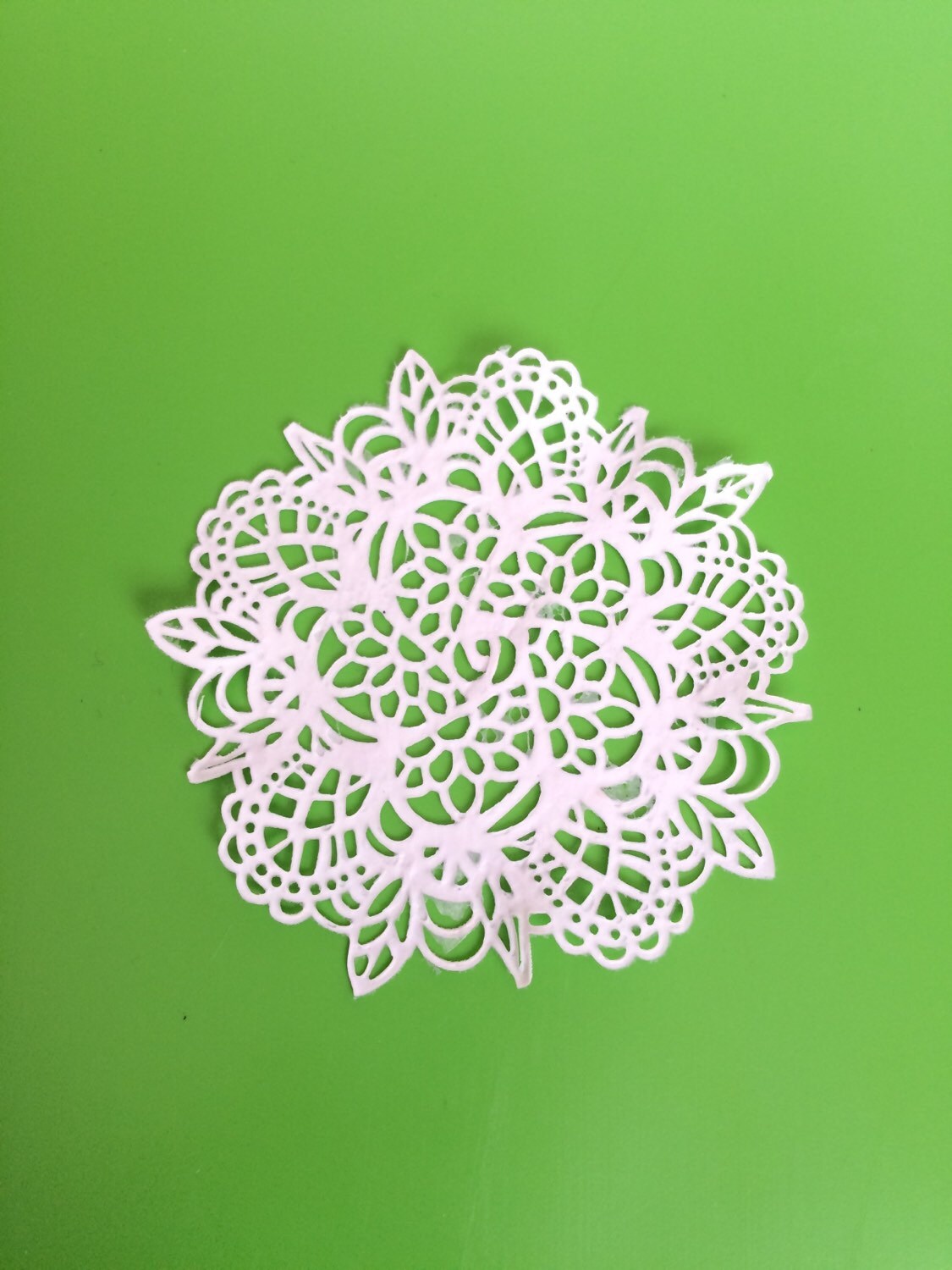 sugar doilies 12pcs 2.75 edible doily tea or coffee cake