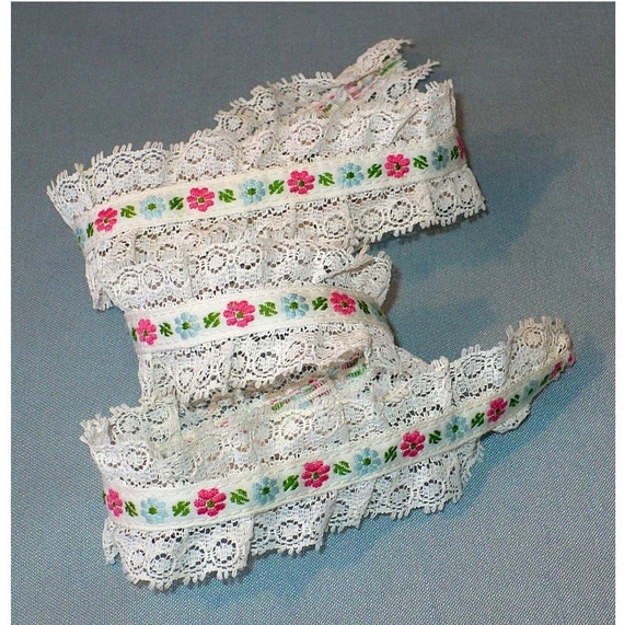1 1/4 Embroidered Ribbon By The Yard White Lace Trim