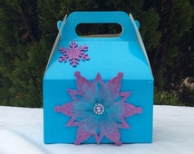 Popular items for frozen favor boxes on Etsy