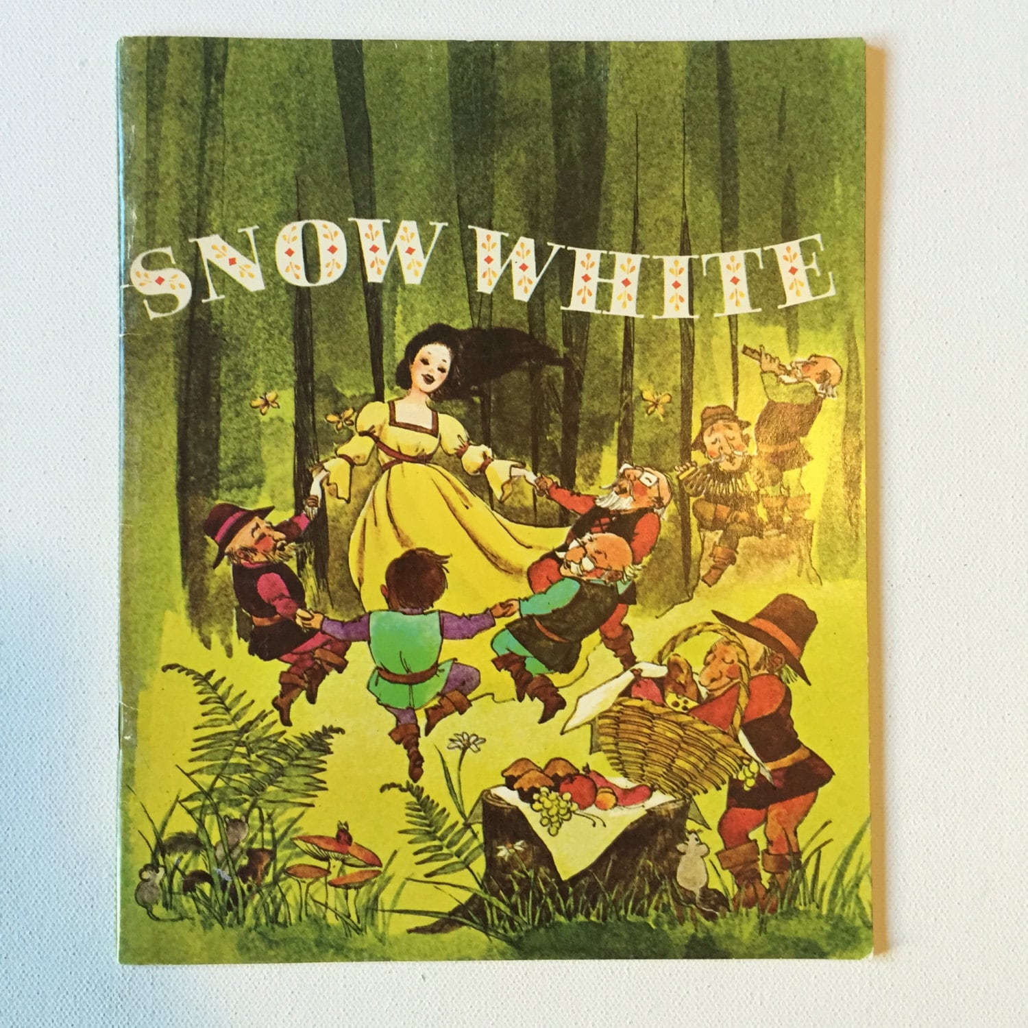 Snow White Book Vintage Children's Classic by OliveOilVintage