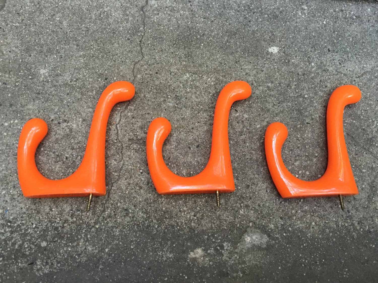 60’s Brady Bunch Orange Plastic Wall Hooks x3 Mid Century Wall Hooks ...