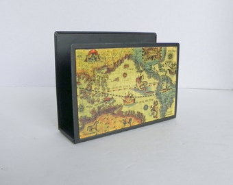 Metal world map | Etsy