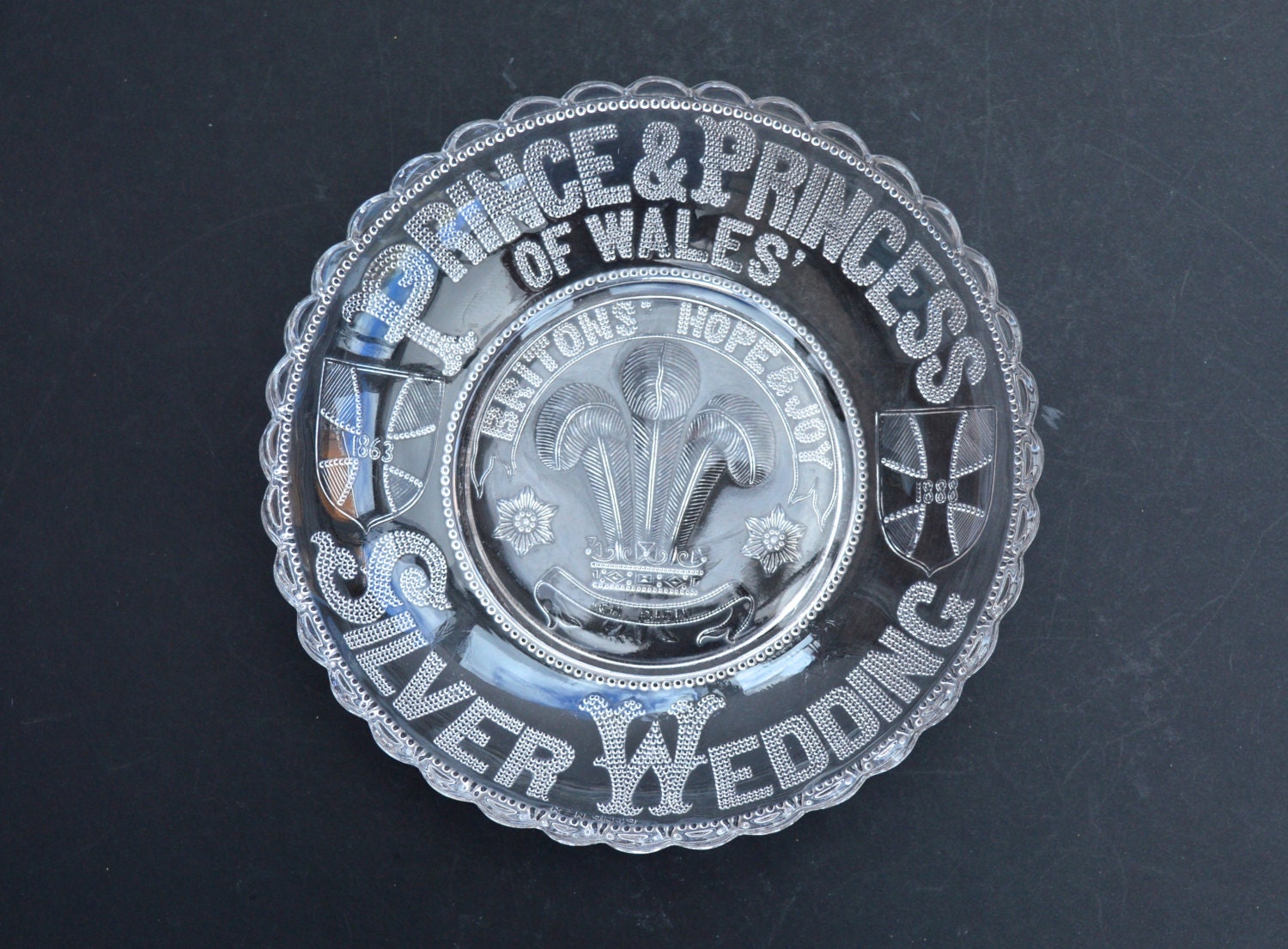 1880s Prince & Princess of Wales Vintage Glass Plate Souvenir