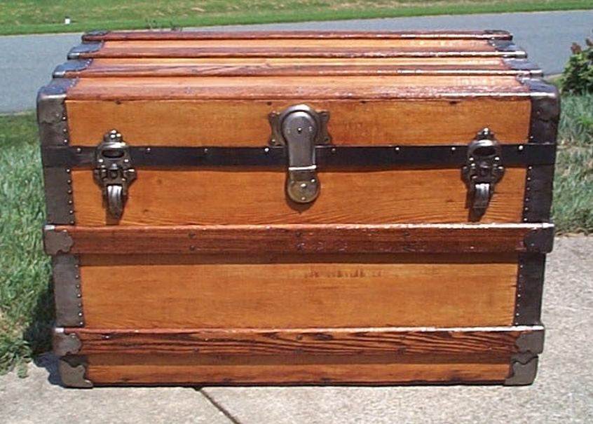 566 Restored Antique Steamer Trunk w Lift Out Tray, Henry Likly Trunk ...