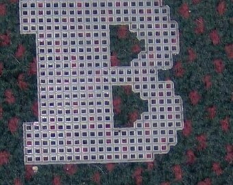 4 inch pre cut plastic canvas letters T by smf1229 on Etsy