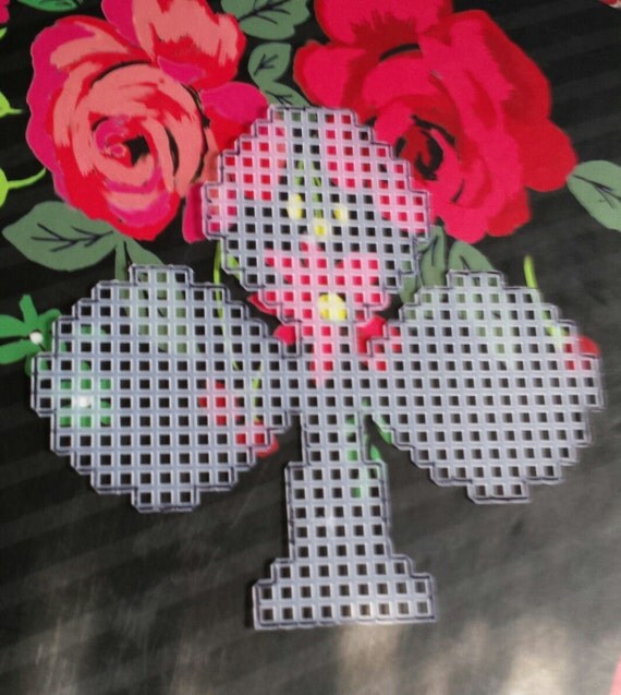 pre cut plastic canvas large clover