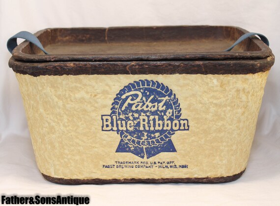1950's Pabst Blue Ribbon Ice chest
