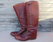 A place to find unique vintage clothing decor by RetroRebelTrading