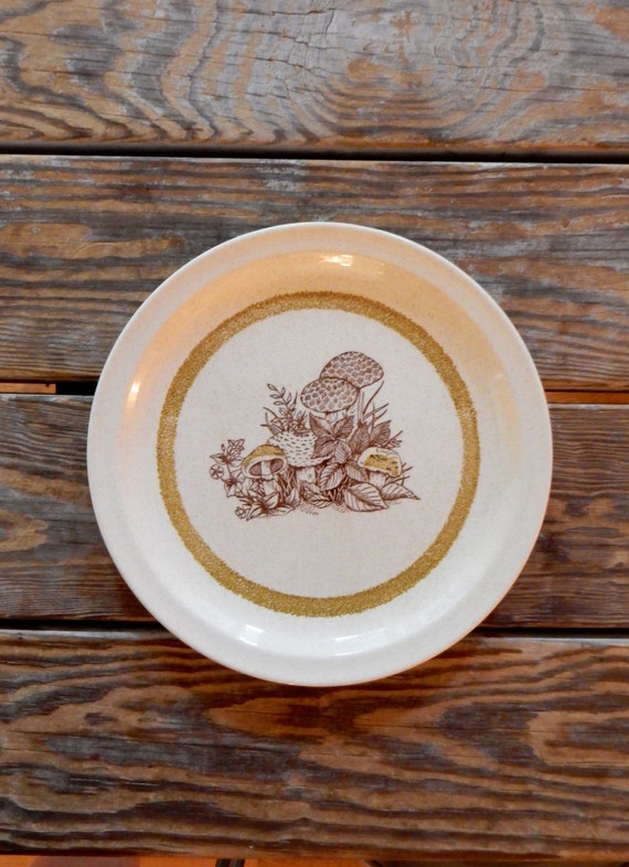 1970s Hippie Mushroom Plates Set of 4 Stoneware Dinner Size