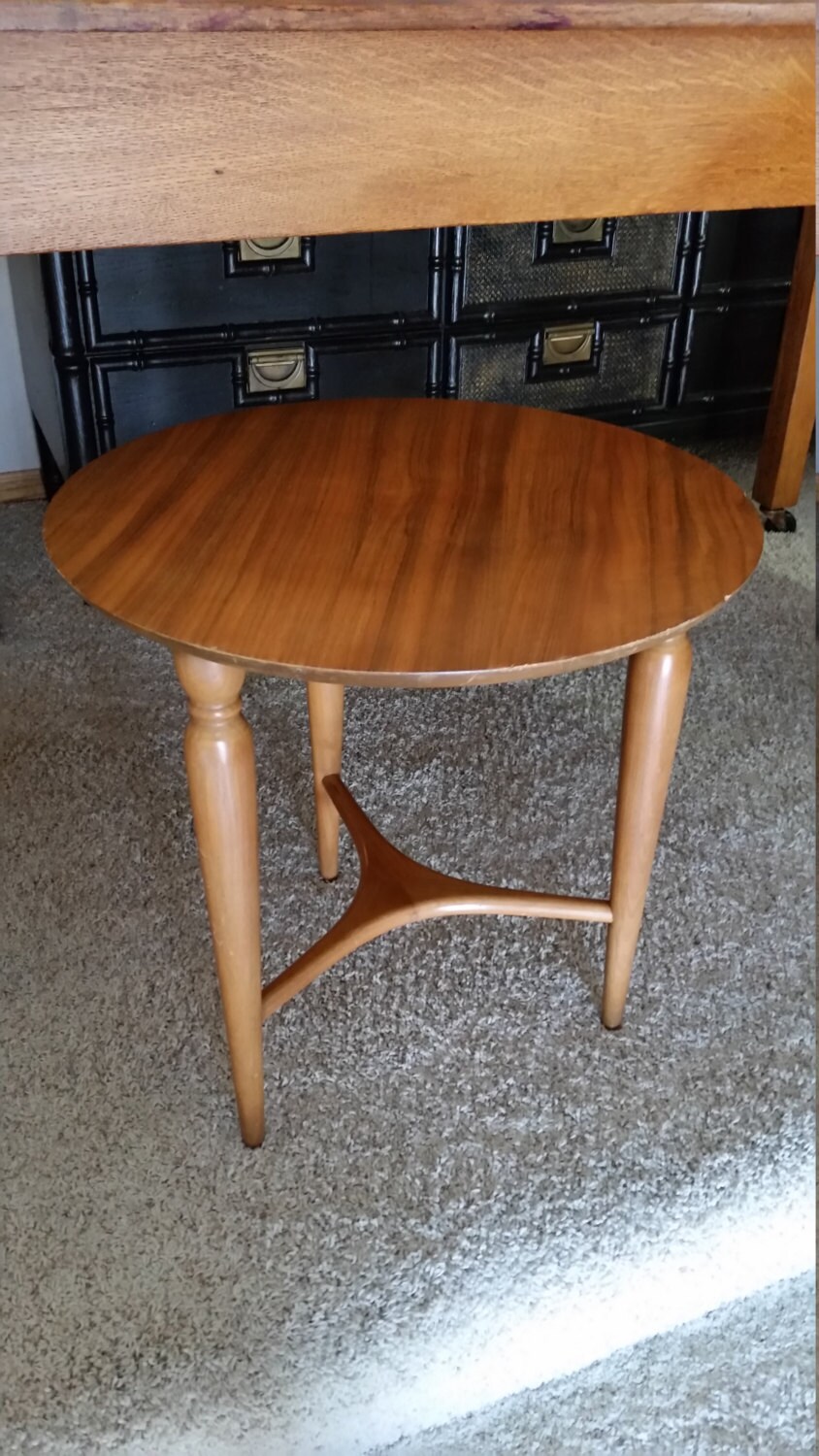 Beautiful Mid Century Modern Henredon Side Table – Haute Juice