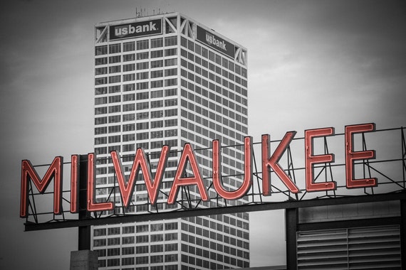 Milwaukee Neon Sign Photo Milwaukee Photography Milwaukee