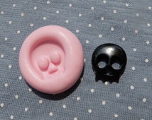 Popular items for skull mold on Etsy