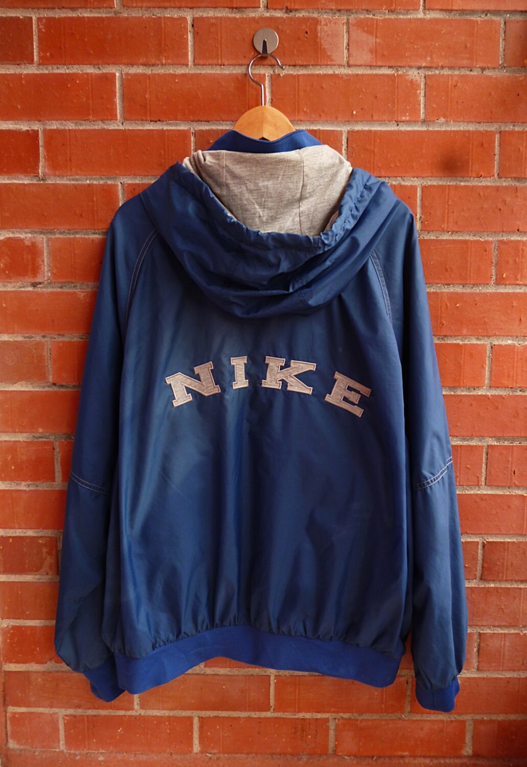 Vintage NIKE Snap Button Hip hop Baseball Basketball Swag Trainer track ...