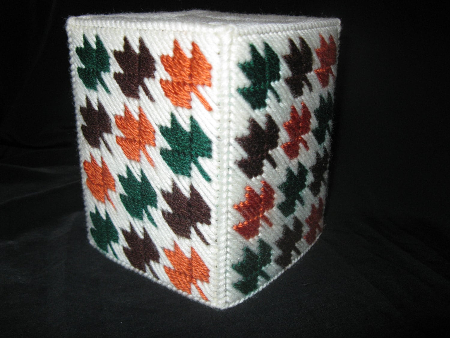Plastic Canvas Autumn Falling Leaves Tissue Box Cover