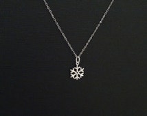 Popular items for snowflake necklace on Etsy