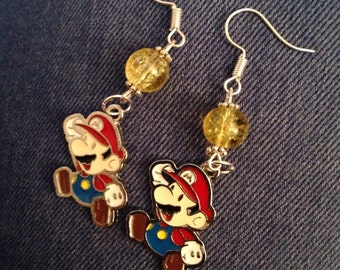 Items similar to Super Mario Earrings - Green 1 Up Mushroom on Etsy