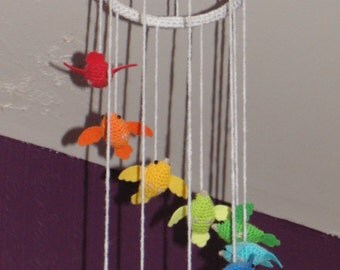 Flying bird mobile | Etsy