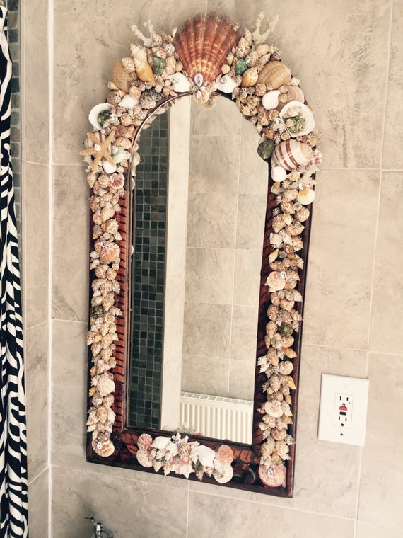 Seashell mirror custom