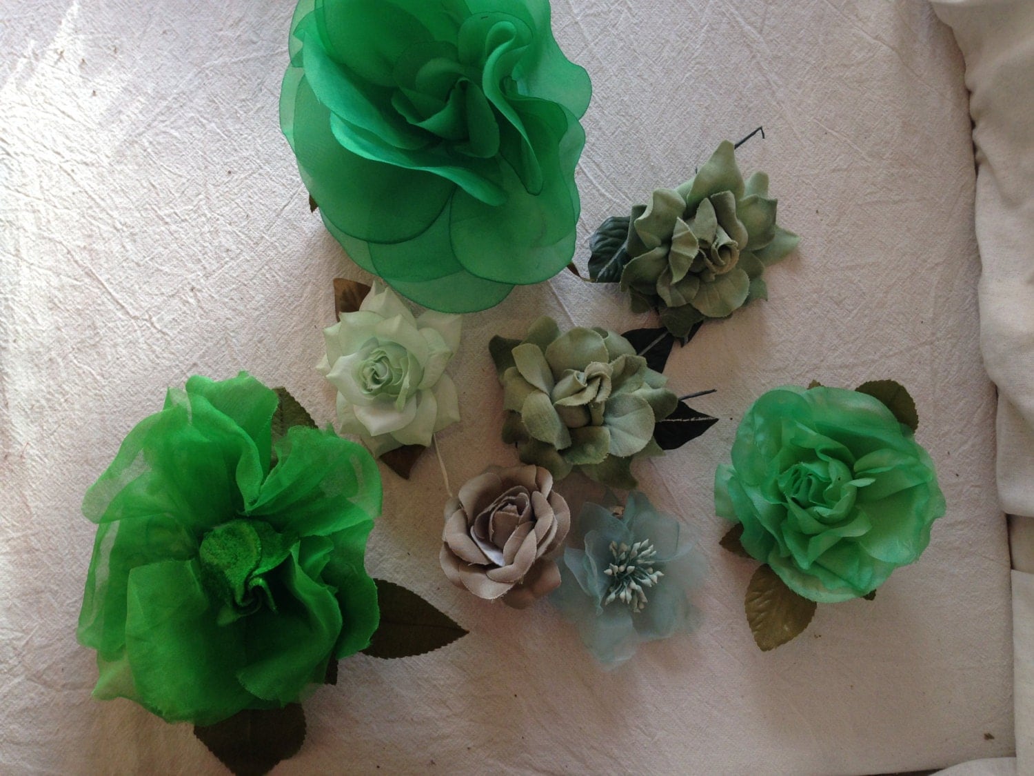 Vintage handmade flowers – Haute Juice