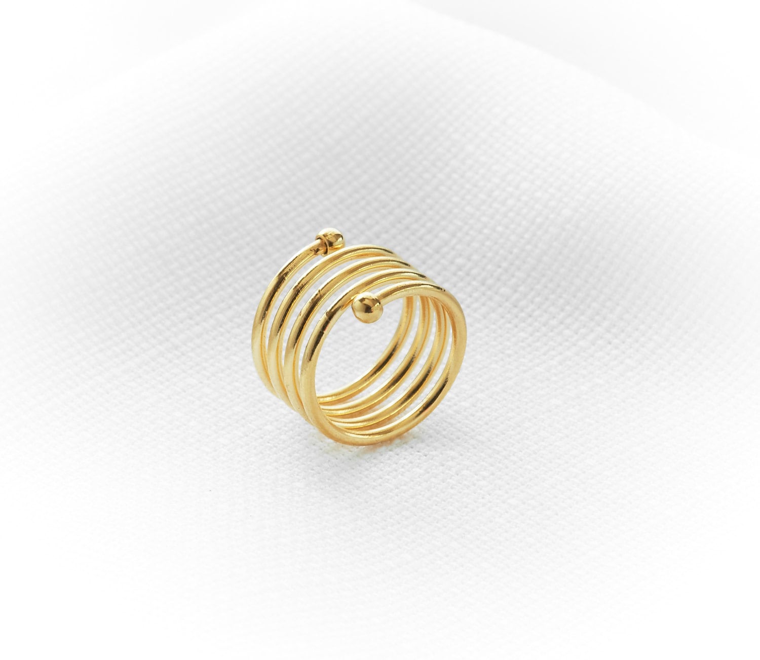 Gold ring Spiral ring Wide ring Spiral band ring by HLcollection