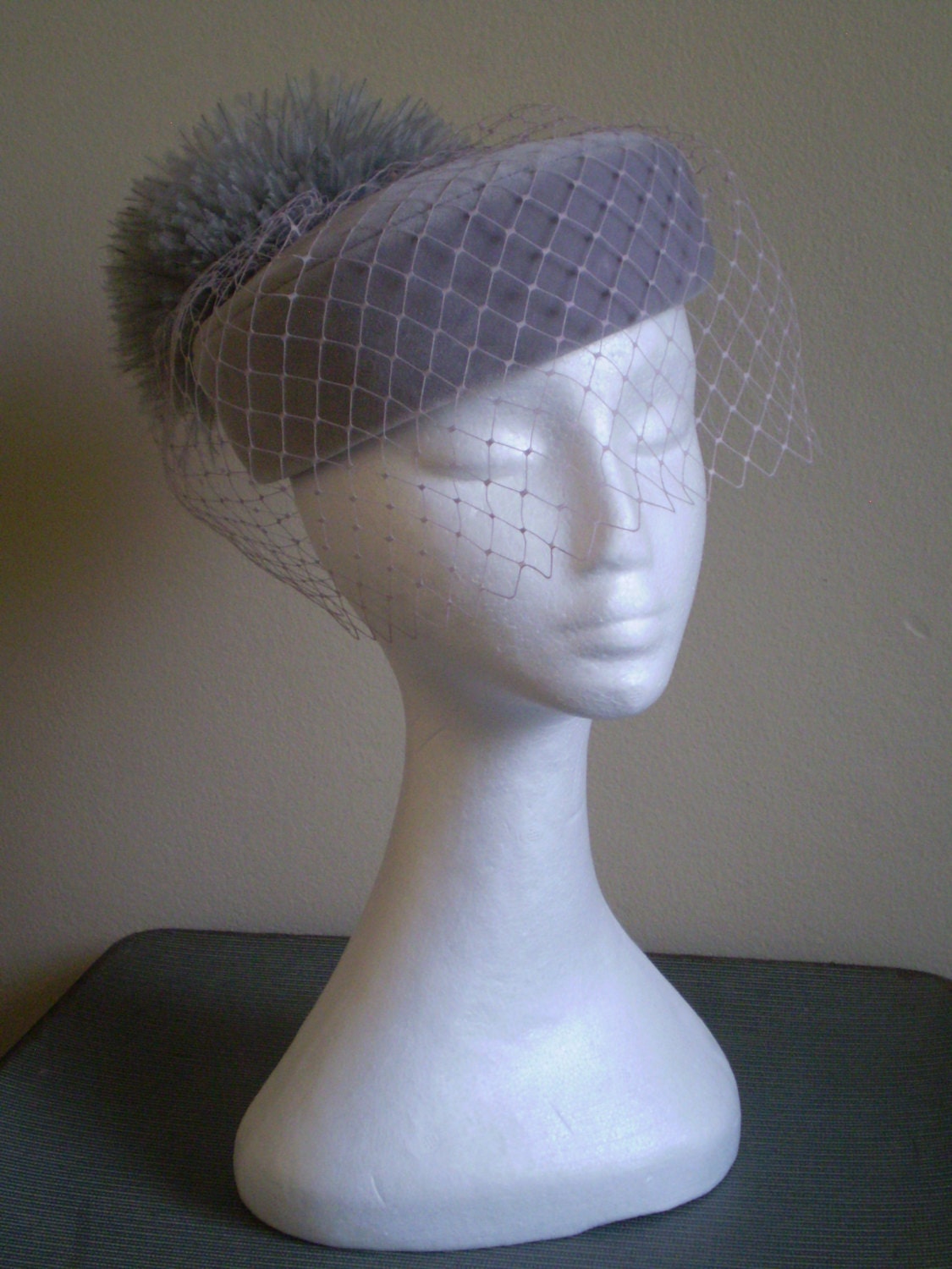 Beautiful 1950s light grey pillbox races hat, with feather pom pom ...