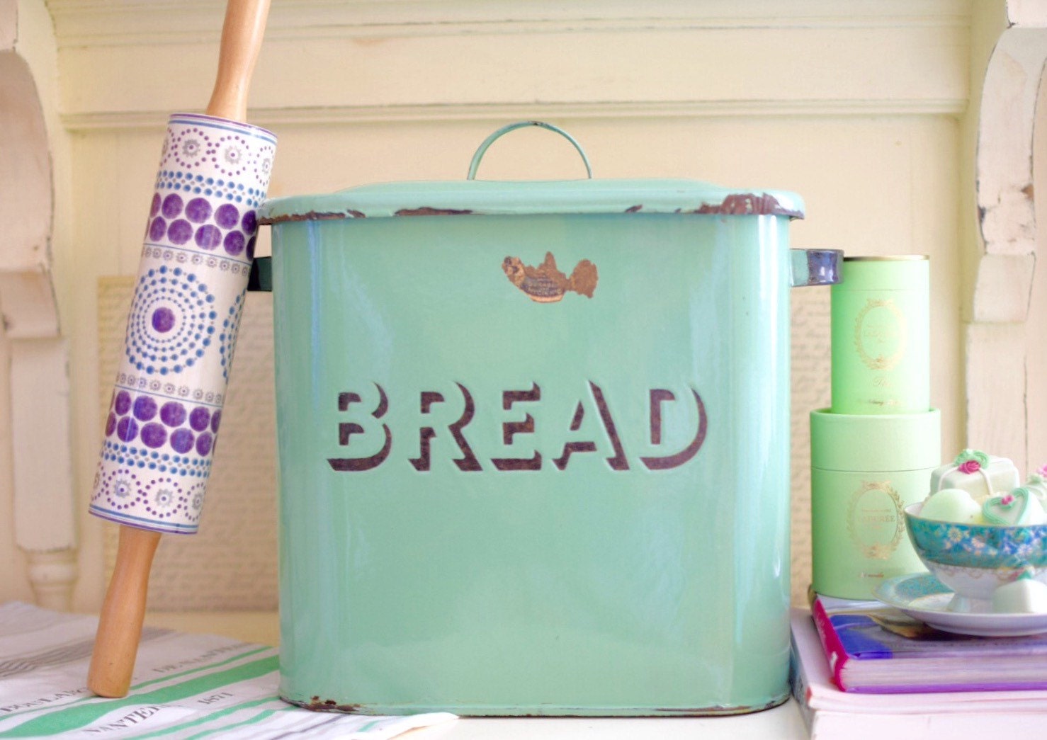Vintage Enamel Bread Box – Mint Green Bread Box – English Shabby Chic ...