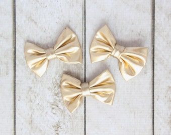 Metallic gold bow | Etsy