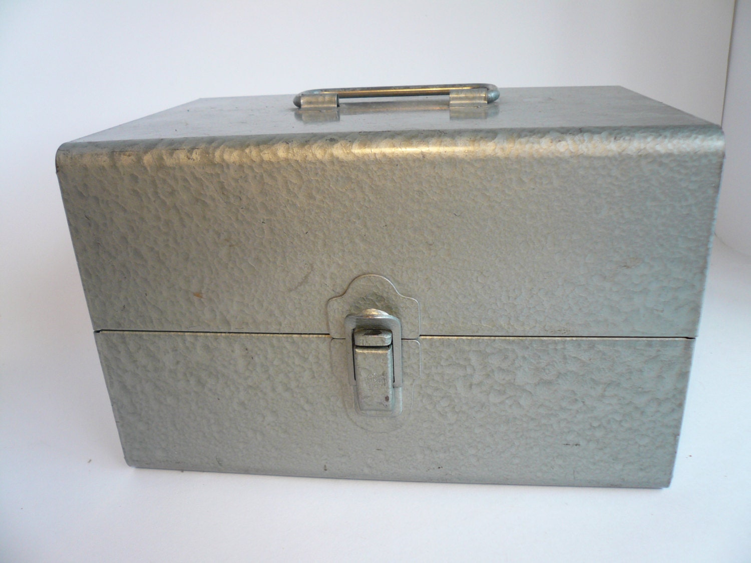 Industrial Chic Hammered Gray Metal Box Case – Haute Juice
