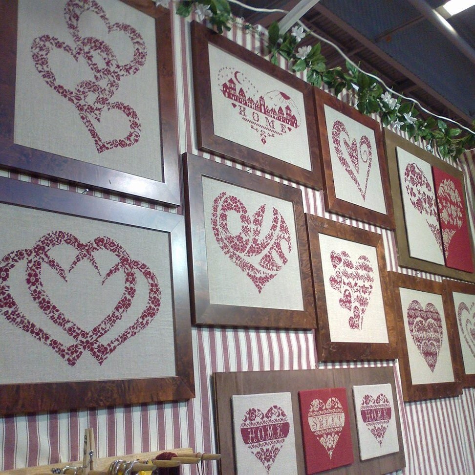 Cross stitch and supply for needleworker by Rovaris on Etsy