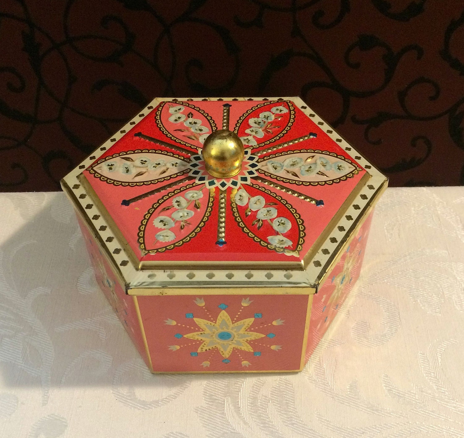 Vintage Pink Tin Box Candy Tin Knobbed Lid Flowers Star Mandala – Haute ...