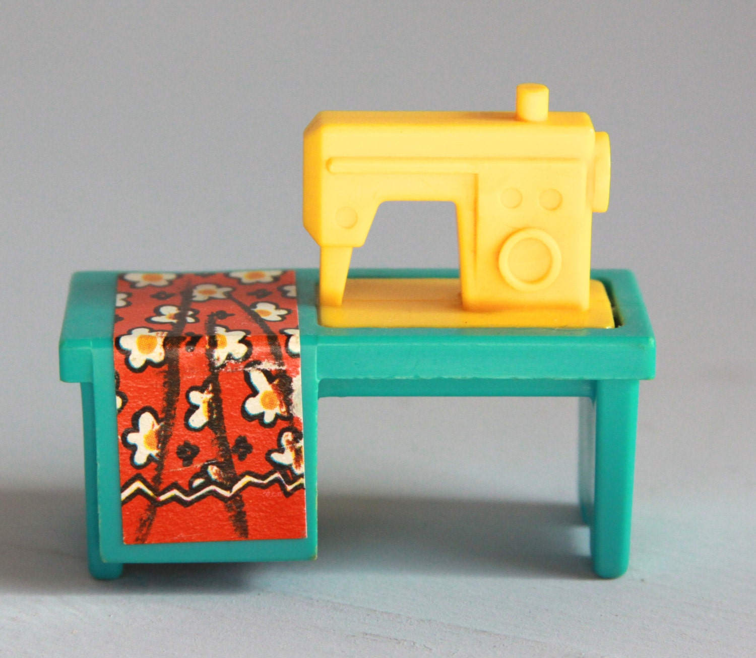 Fisher Price Sewing Machine – Haute Juice