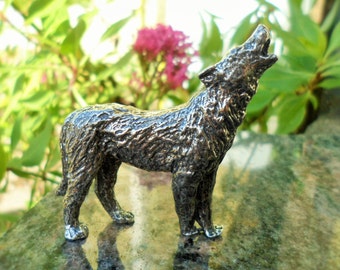 Wolf ornament | Etsy