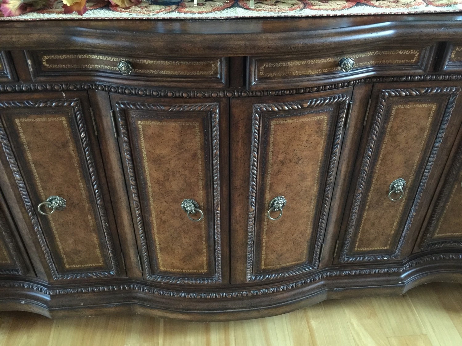 Vintage pattern buffet table – Haute Juice