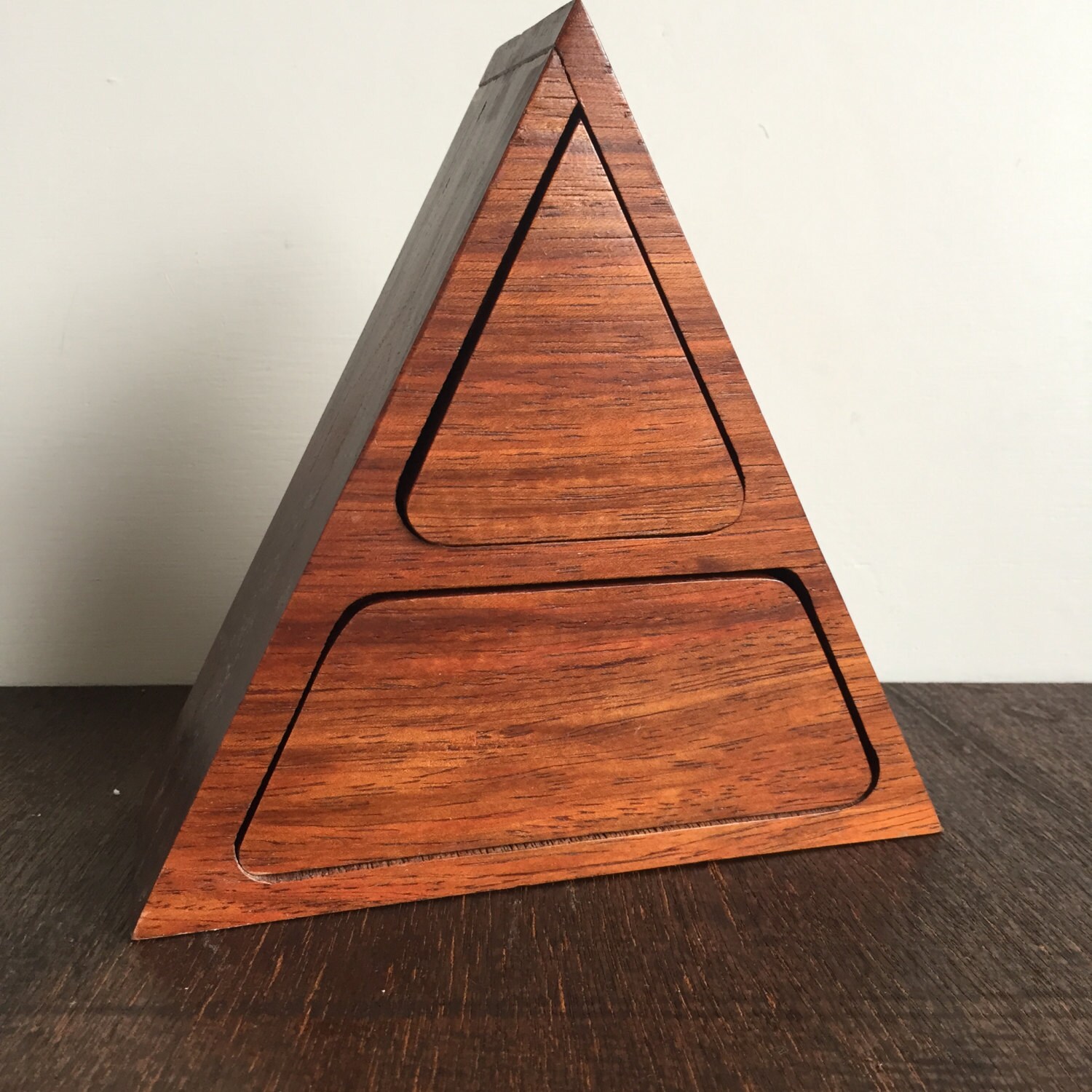 Vintage Triangle Jewelry Box – Haute Juice