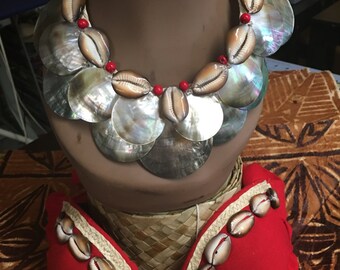 Long White Dovetail Shell necklaces by hulamelani on Etsy