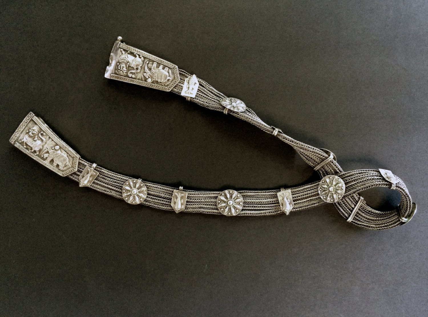 Silver antique hand crafted Indian belt – Haute Juice