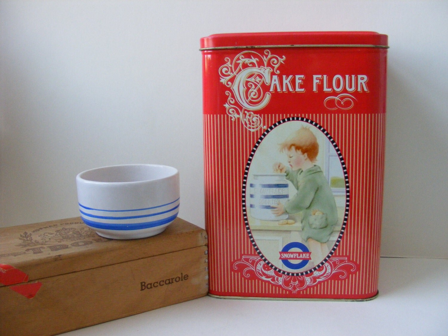 Snowflake Cake Flour Advertising Tin South Africa Red Striped – Haute Juice