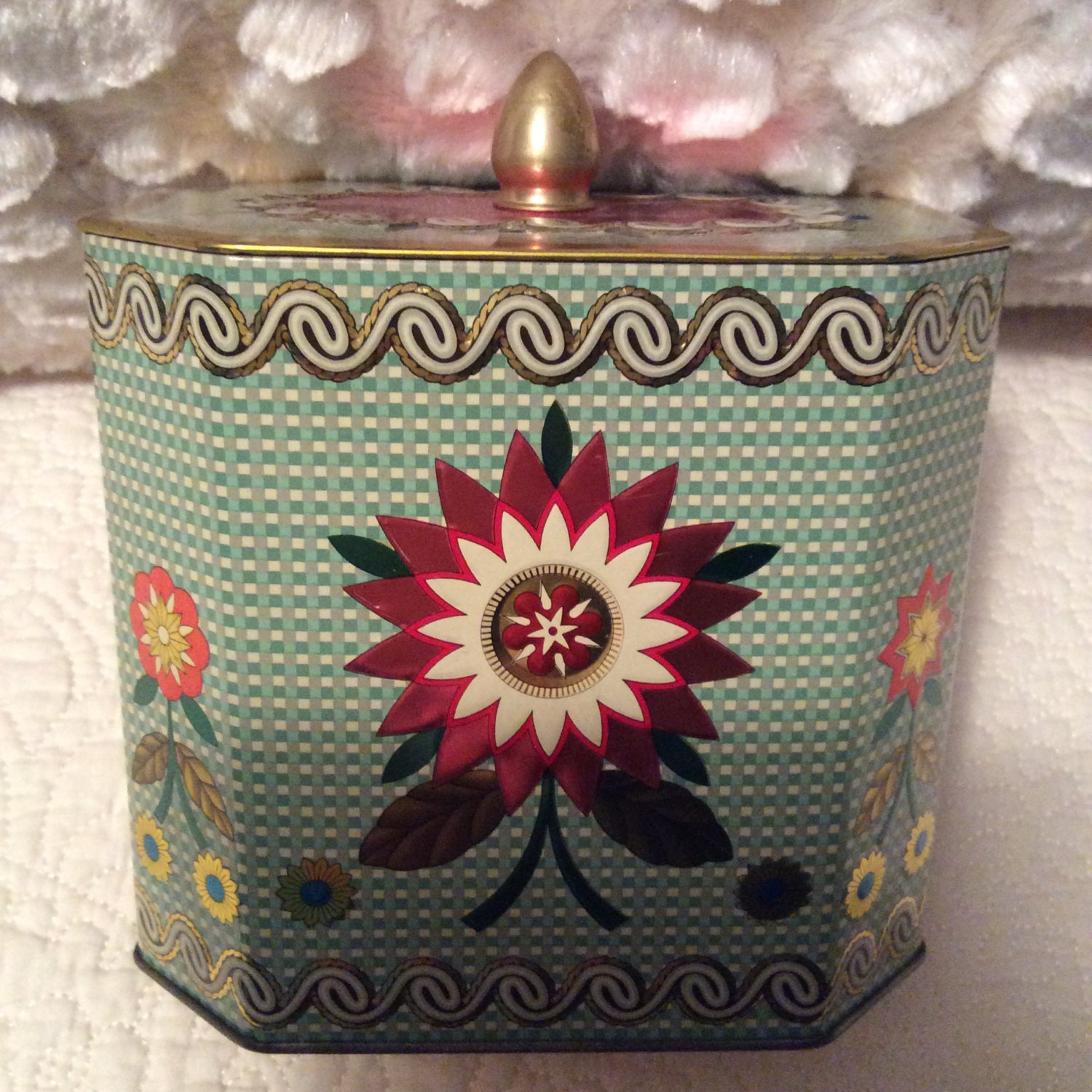 Vintage England Atomic Green Tin Container Bright Pink Flower with Knob ...
