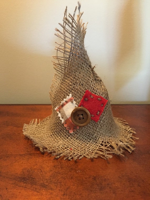 scarecrow-hat-for-newborn-photo-prop-burlap-with-patches-rts