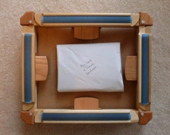 Snap Dragon Flat Top Highboy Rug Hooking Lap Frame