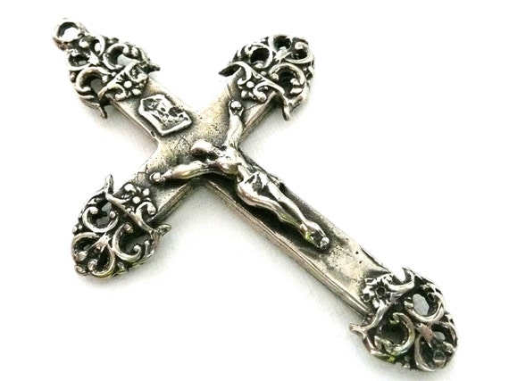 Large Reproduction Sterling Silver Rosary Crucifix by LeChapelet Large Reproduction Sterling Silver Rosary Crucifix by LeChapelet