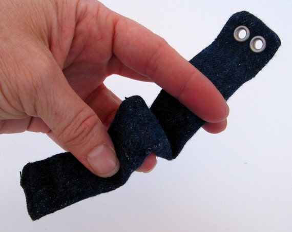 Magnet Worm Fidget Toy by TheFidgetyFlower on Etsy