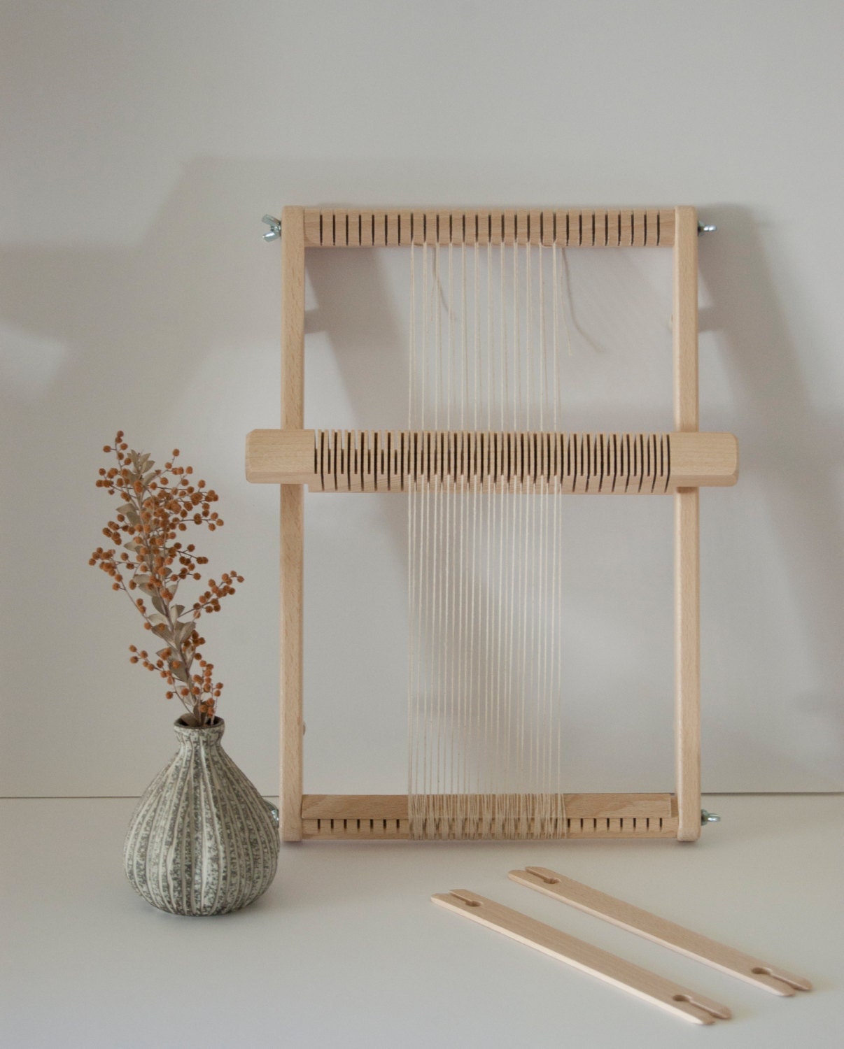 Small Frame Weaving Loom with Rotating Heddle