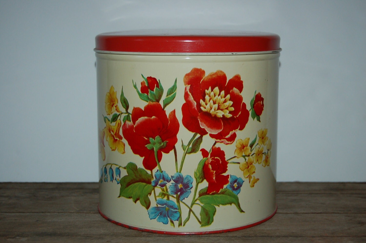 Vintage Tin, Parmeco Round Tin, Kitchen Tin, Kitchen Collectible, Red ...