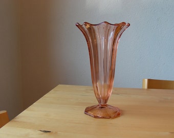 Fluted vase | Etsy