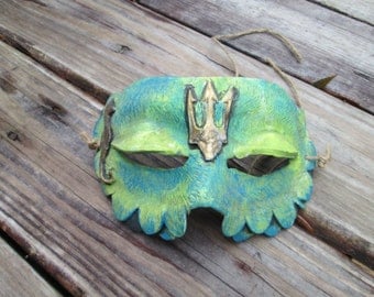 Sea creature mask | Etsy